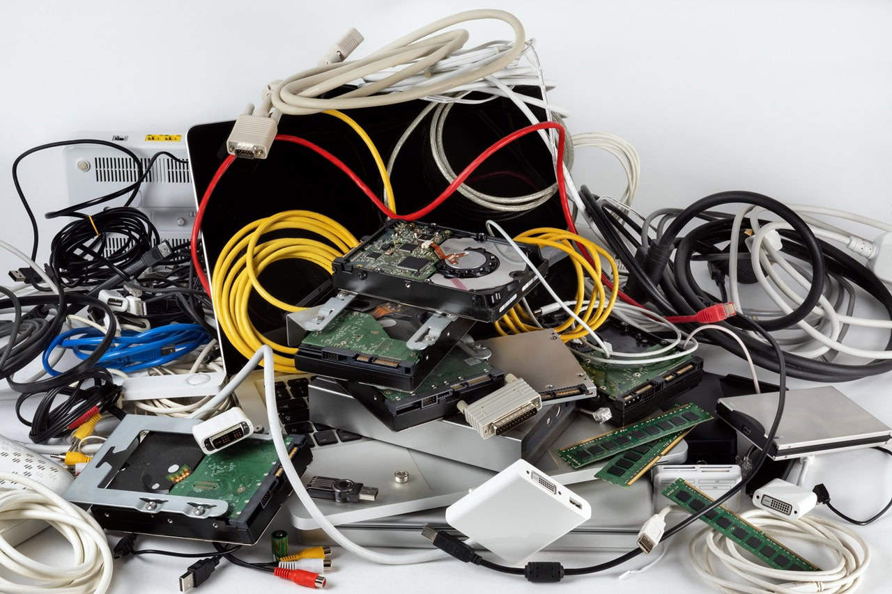 A Guide to Eco-Friendly Electronics Disposal 2024